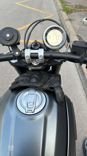 Серый Дукати Scrambler 2022 в Каунас, объемом двигателя 0.80 л и пробегом 7 тыс. км за 9100 €, фото 7 на AUTOMOTO.COM.LV