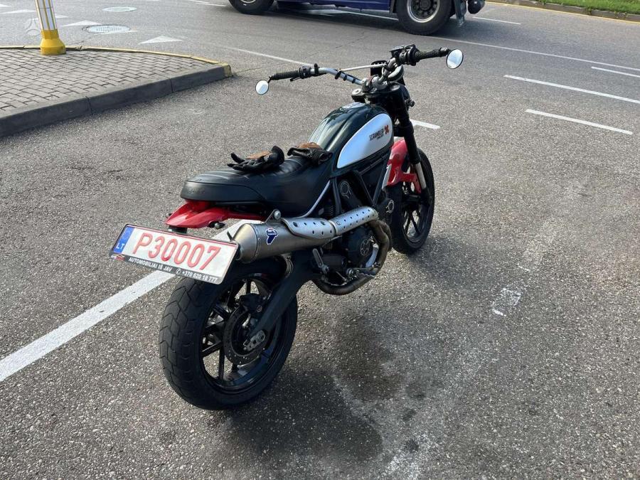 Ducati Scrambler 2014 in Vilnius, with an engine capacity of 0.80 L and mileage of 11 thousand km for 4999 €, photo 3 on AUTOMOTO.COM.LV
