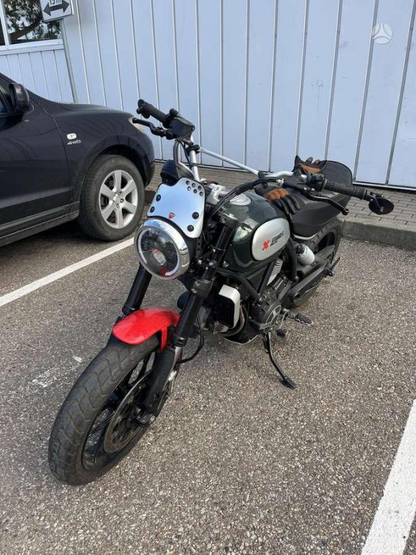 Ducati Scrambler 2014 in Vilnius, with an engine capacity of 0.80 L and mileage of 11 thousand km for 4999 €, photo 6 on AUTOMOTO.COM.LV