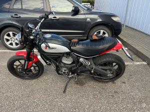 Ducati Scrambler 2014 in Vilnius, with an engine capacity of 0.80 L and mileage of 11 thousand km for 4999 €, photo 8 on AUTOMOTO.COM.LV