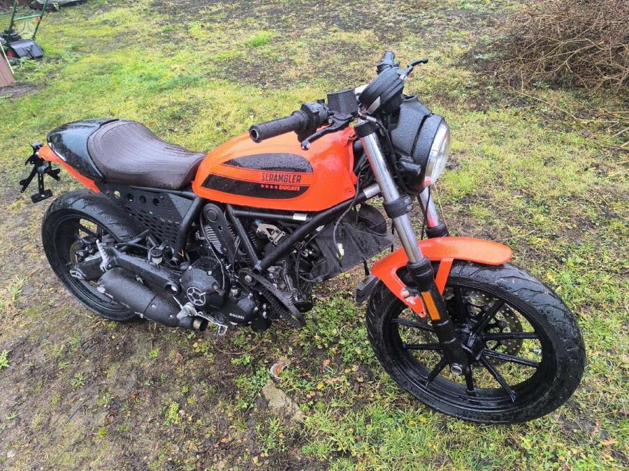 Ducati Scrambler 2016 Marijampole, ar dzinēja tilpumu 0.40 L un nobraukumu 5 tūkst. km par 2400 €, foto 4 vietnē AUTOMOTO.COM.LV