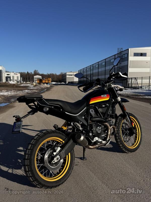 Ducati Scrambler 2020 in Tallinn, with an engine capacity of 0.80 L and mileage of 9 thousand km for 8350 €, photo 2 on AUTOMOTO.COM.LV
