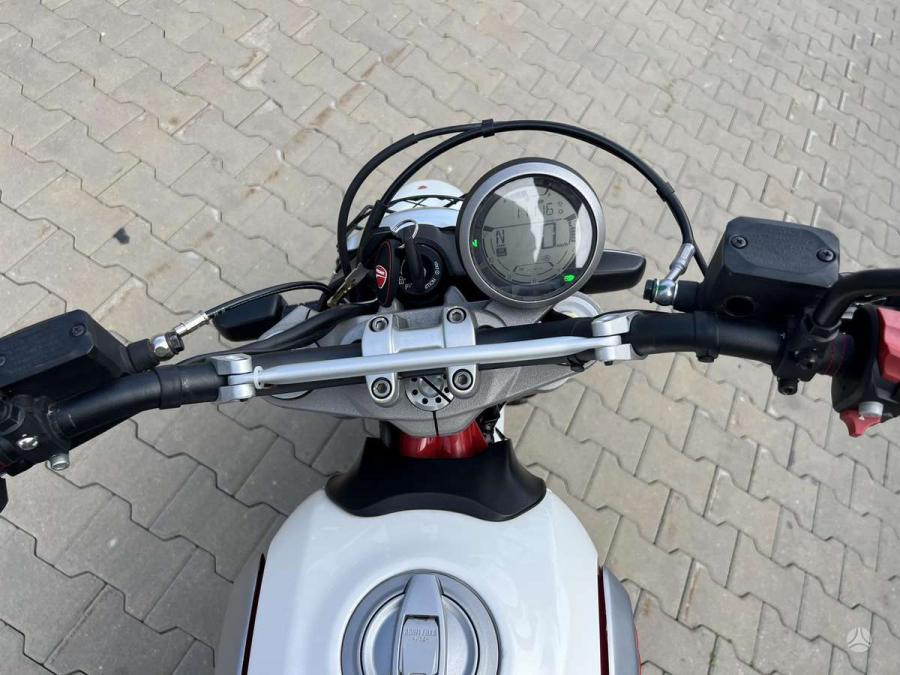 Ducati Scrambler 2020 Viļņa, ar dzinēja tilpumu 0.80 L un nobraukumu 11 tūkst. km par 7490 €, foto 17 vietnē AUTOMOTO.COM.LV