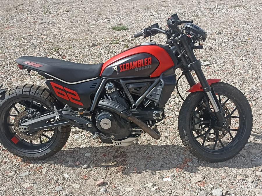 Ducati Scrambler 2023 in Kaunas, with an engine capacity of 0.80 L and mileage of 14 thousand km for 3100 €, photo 1 on AUTOMOTO.COM.LV