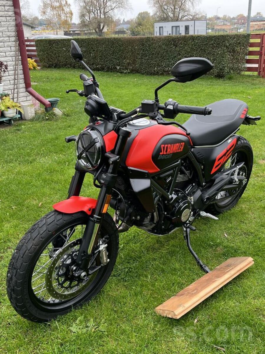 Ducati Scrambler 2024 in Ventspils, with an engine capacity of 0.80 L and mileage of 0 thousand km for 9200 €, photo 5 on AUTOMOTO.COM.LV