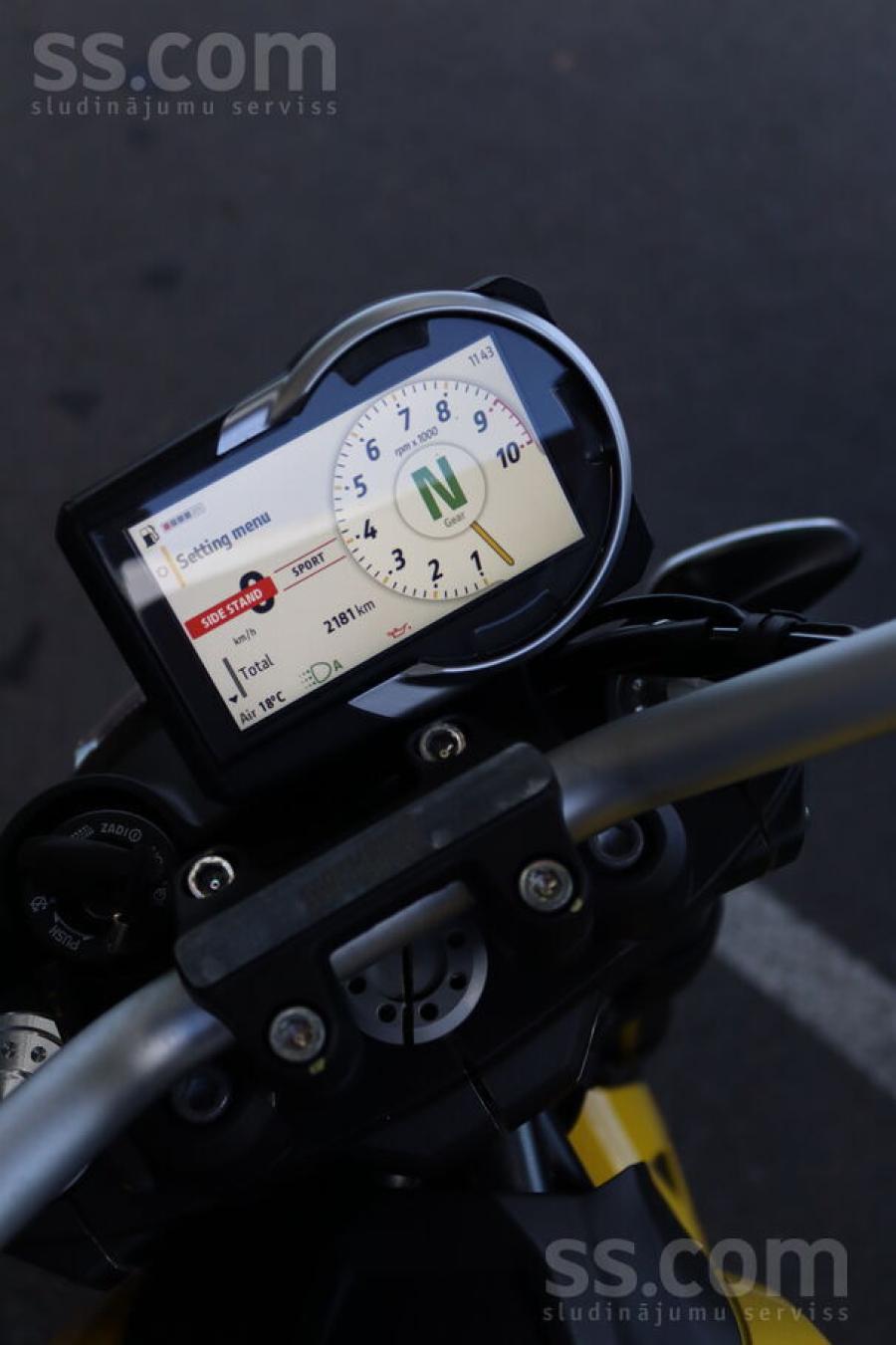 Ducati Scrambler 2025 in Riga, with an engine capacity of 0.80 L and mileage of 0 thousand km for 8899 €, photo 4 on AUTOMOTO.COM.LV