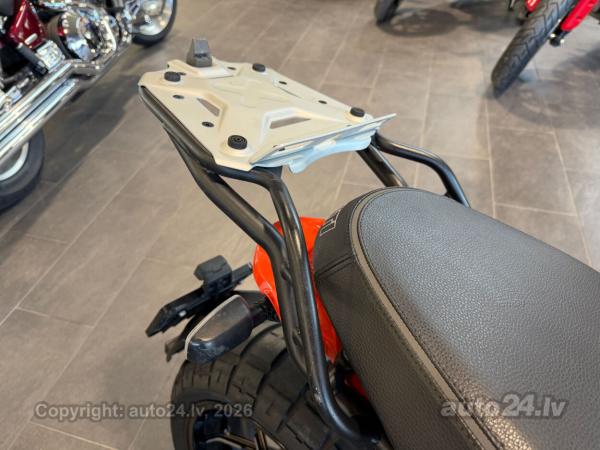 Orange Ducati Scrambler 2019 in Tallinn, with an engine capacity of 0.80 L and mileage of 12 thousand km for 5490 €, photo 7 on AUTOMOTO.COM.LV