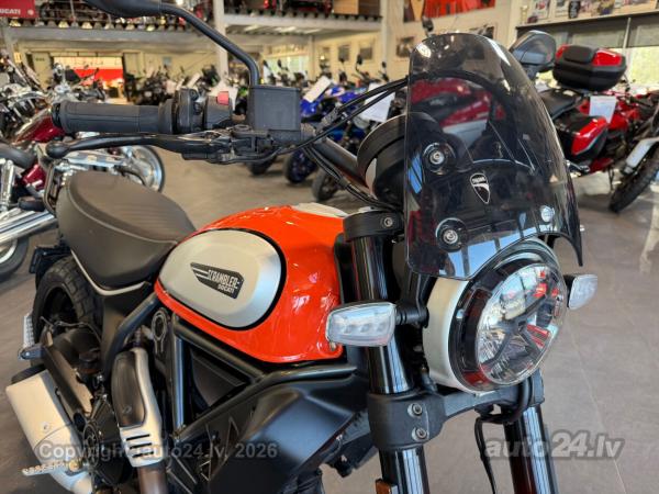 Orange Ducati Scrambler 2019 in Tallinn, with an engine capacity of 0.80 L and mileage of 12 thousand km for 5490 €, photo 9 on AUTOMOTO.COM.LV