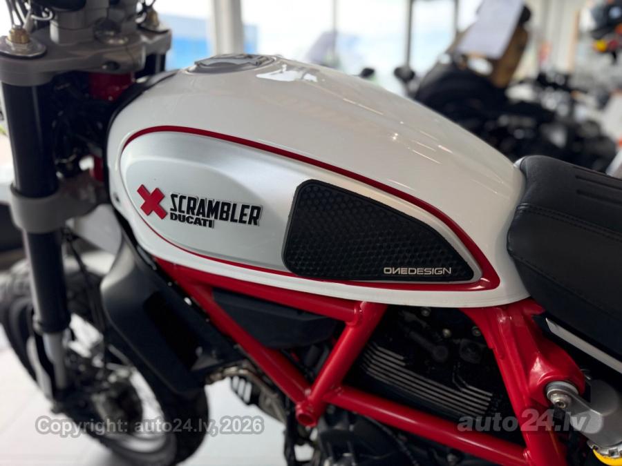 Белый Дукати Scrambler 2020 в Таллин, объемом двигателя 0.80 л и пробегом 20 тыс. км за 6790 €, фото 16 на AUTOMOTO.COM.LV