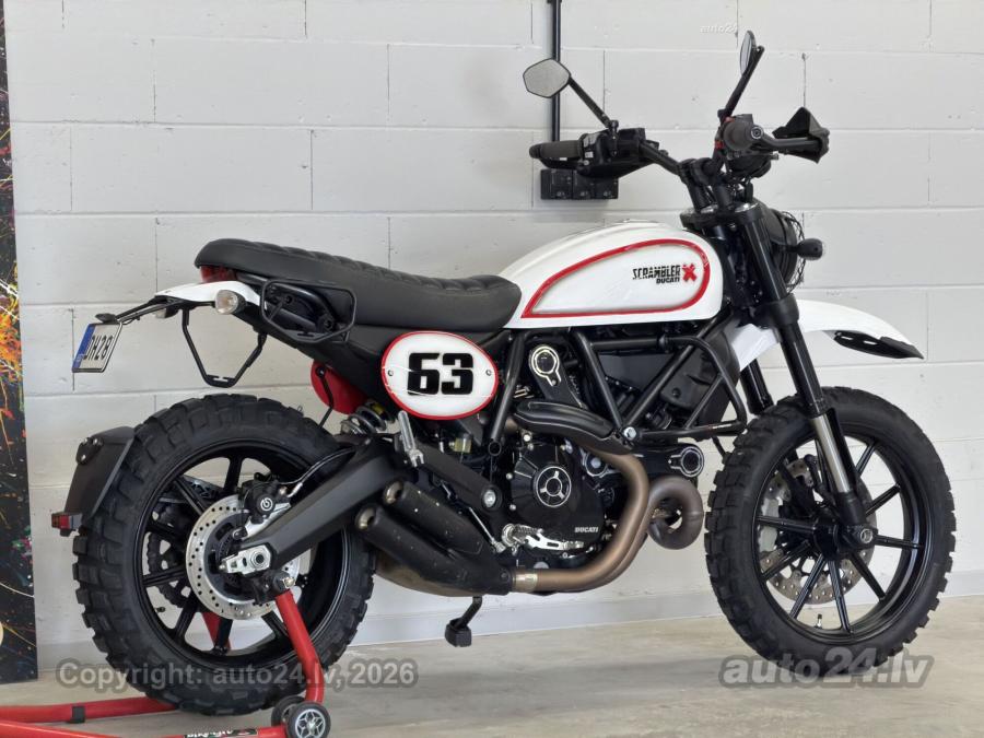 White Ducati Scrambler 2021 in Tallinn, with an engine capacity of 0.80 L and mileage of 10 thousand km for 8790 €, photo 4 on AUTOMOTO.COM.LV