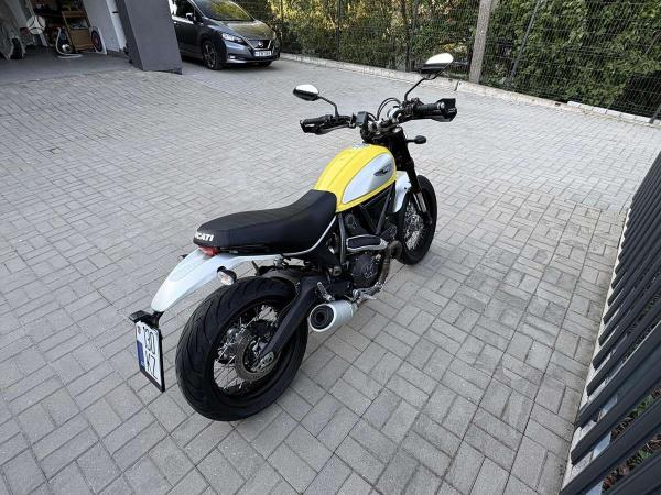 Желтый Дукати Scrambler 2015 в Каунас, объемом двигателя 0.80 л и пробегом 9 тыс. км за 5599 €, фото 4 на AUTOMOTO.COM.LV