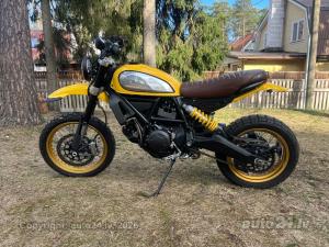 Yellow Ducati Scrambler 2022 in Tallinn, with an engine capacity of 0.80 L and mileage of 1 thousand km for 9900 €, photo  on AUTOMOTO.COM.LV
