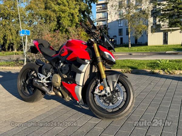 Black Ducati Streetfighter 2021 in Saue, with an engine capacity of 1.10 L and mileage of 16 thousand km for 20000 €, photo 1 on AUTOMOTO.COM.LV