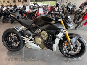 Black Ducati Streetfighter 2022 in Tallinn, with an engine capacity of 1.10 L and mileage of 7 thousand km for 17990 €, photo 3 on AUTOMOTO.COM.LV