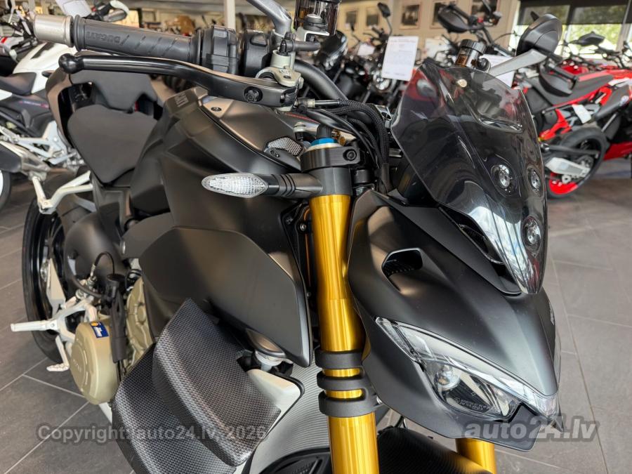 Black Ducati Streetfighter 2022 in Tallinn, with an engine capacity of 1.10 L and mileage of 7 thousand km for 17990 €, photo 12 on AUTOMOTO.COM.LV