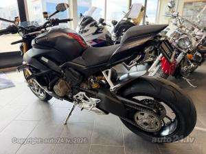 Black Ducati Streetfighter 2022 in Tallinn, with an engine capacity of 1.10 L and mileage of 7 thousand km for 17990 €, photo 16 on AUTOMOTO.COM.LV