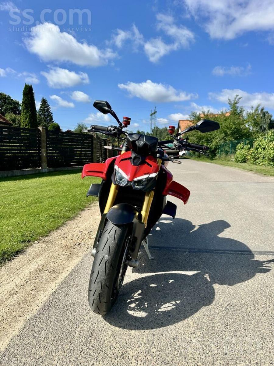 Ducati Streetfighter 2015 Rīga, ar dzinēja tilpumu 1.10 L un nobraukumu 0 tūkst. km par 27000 €, foto 1 vietnē AUTOMOTO.COM.LV