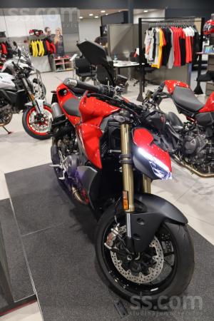 Дукати Streetfighter 2025 в Рига, объемом двигателя 0.89 л и пробегом 0 тыс. км за 14900 €, фото  на AUTOMOTO.COM.LV
