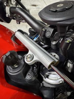 Красный Дукати Streetfighter 2020 в Вильнюс, объемом двигателя 1.10 л и пробегом 37 тыс. км за 15699 €, фото 13 на AUTOMOTO.COM.LV