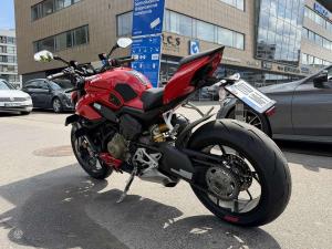 Red Ducati Streetfighter 2021 in Vilnius, with an engine capacity of 1.10 L and mileage of 11 thousand km for 16800 €, photo 4 on AUTOMOTO.COM.LV