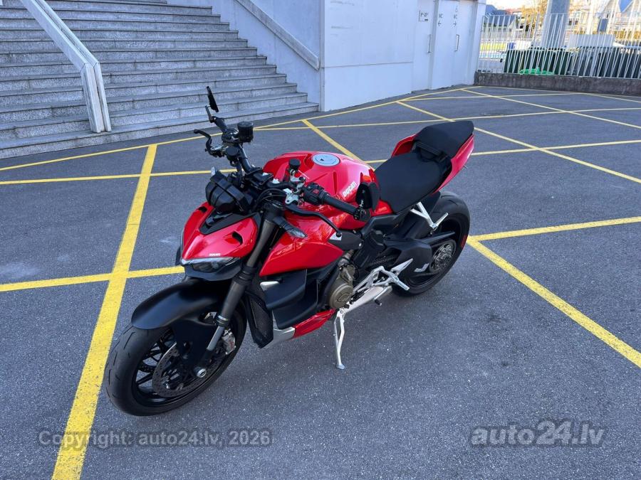 Красный Дукати Streetfighter 2023 в Пярну, объемом двигателя 1.10 л и пробегом 20 тыс. км за 17200 €, фото 11 на AUTOMOTO.COM.LV