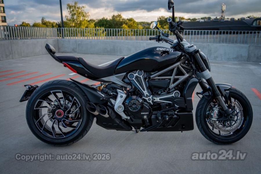 Melns Ducati XDiavel 2017 Tallina, ar dzinēja tilpumu 1.26 L un nobraukumu 10 tūkst. km par 15500 €, foto 1 vietnē AUTOMOTO.COM.LV
