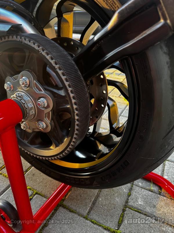 Balts Ducati XDiavel 2018 Tallina, ar dzinēja tilpumu 1.26 L un nobraukumu 8 tūkst. km par 16900 €, foto 8 vietnē AUTOMOTO.COM.LV