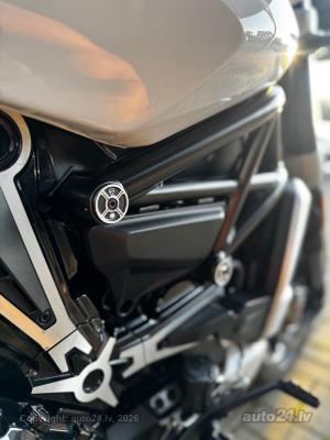 White Ducati XDiavel 2018 in Tallinn, with an engine capacity of 1.26 L and mileage of 8 thousand km for 16900 €, photo 13 on AUTOMOTO.COM.LV