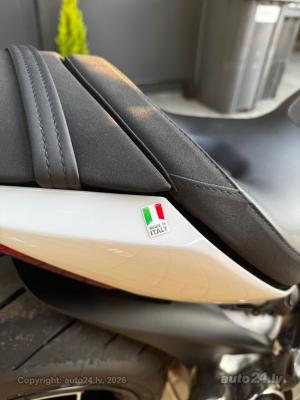 White Ducati XDiavel 2018 in Tallinn, with an engine capacity of 1.26 L and mileage of 8 thousand km for 16900 €, photo 16 on AUTOMOTO.COM.LV