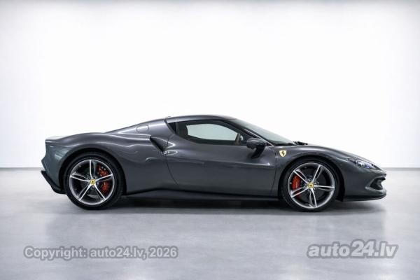 Pelēks Ferrari 296 2024 Tallina, ar dzinēja tilpumu 3.00 L un nobraukumu 1 tūkst. km par 399900 €, foto 2 vietnē AUTOMOTO.COM.LV