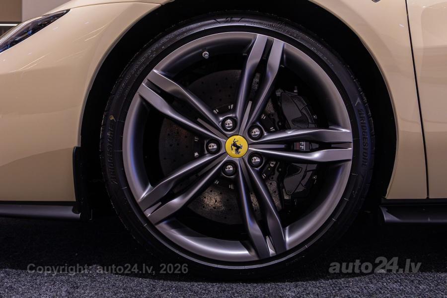 Balts Ferrari 296 2025 Tallina, ar dzinēja tilpumu 2.90 L un nobraukumu 2 tūkst. km par 399900 €, foto 9 vietnē AUTOMOTO.COM.LV