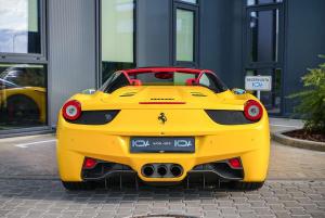 Pelēks Ferrari 458 2014 Kauņa, ar dzinēja tilpumu 4.50 L un nobraukumu 64 tūkst. km par 195550 €, foto 15 vietnē AUTOMOTO.COM.LV