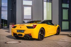 Pelēks Ferrari 458 2014 Kauņa, ar dzinēja tilpumu 4.50 L un nobraukumu 64 tūkst. km par 195550 €, foto 20 vietnē AUTOMOTO.COM.LV