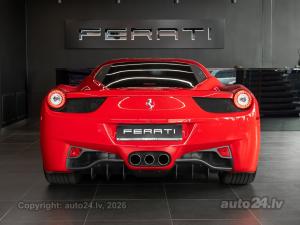 Red Ferrari 458-italia 2011 in Tallinn, with an engine capacity of 4.50 L and mileage of 50 thousand km for 199900 €, photo 4 on AUTOMOTO.COM.LV