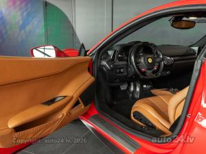 Red Ferrari 458-italia 2011 in Tallinn, with an engine capacity of 4.50 L and mileage of 50 thousand km for 199900 €, photo 10 on AUTOMOTO.COM.LV