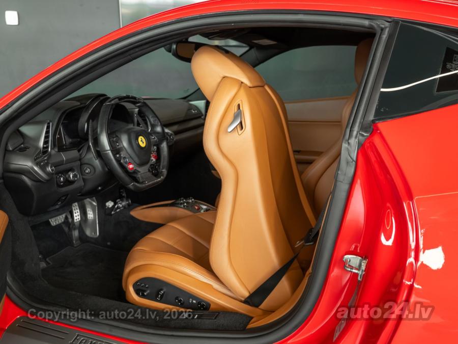 Red Ferrari 458-italia 2011 in Tallinn, with an engine capacity of 4.50 L and mileage of 50 thousand km for 199900 €, photo 12 on AUTOMOTO.COM.LV