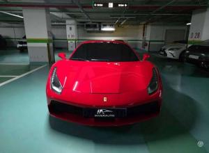 Красный Феррари 488 GTB 2016 в Вильнюс, объемом двигателя 3.90 л и пробегом 37 тыс. км за 123000 €, фото 4 на AUTOMOTO.COM.LV