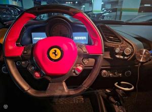 Красный Феррари 488 GTB 2016 в Вильнюс, объемом двигателя 3.90 л и пробегом 37 тыс. км за 123000 €, фото 16 на AUTOMOTO.COM.LV