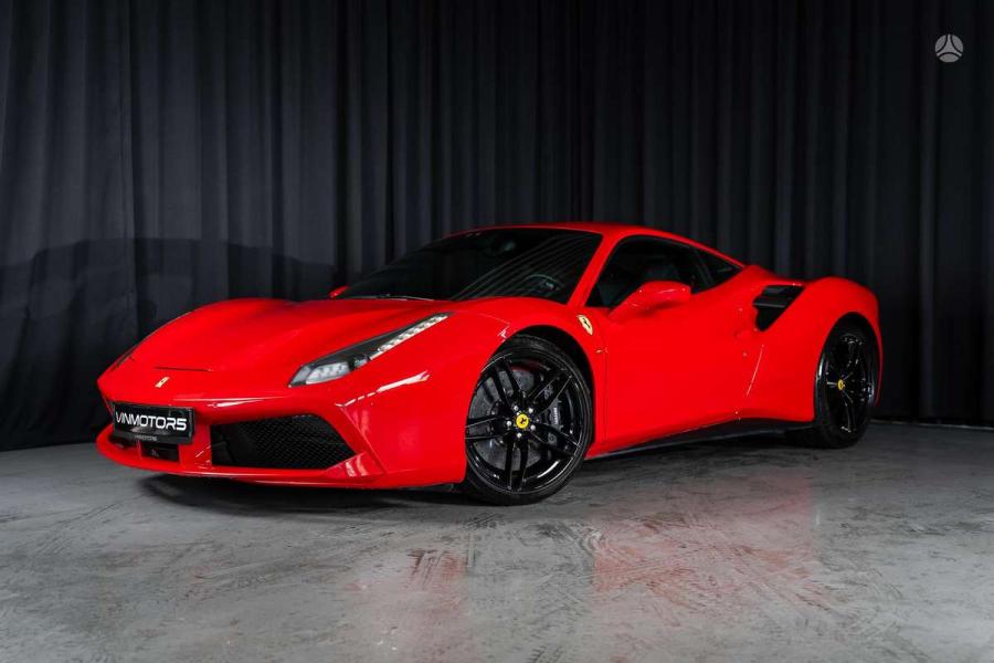 Красный Феррари 488 GTB 2017 в Вильнюс, объемом двигателя 3.90 л и пробегом 57 тыс. км за 169999 €, фото 1 на AUTOMOTO.COM.LV