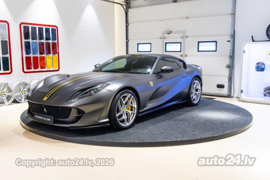 Pelēks Ferrari 812 2020 Tallina, ar dzinēja tilpumu 6.50 L un nobraukumu 38 tūkst. km par 328600 €, foto 1 vietnē AUTOMOTO.COM.LV