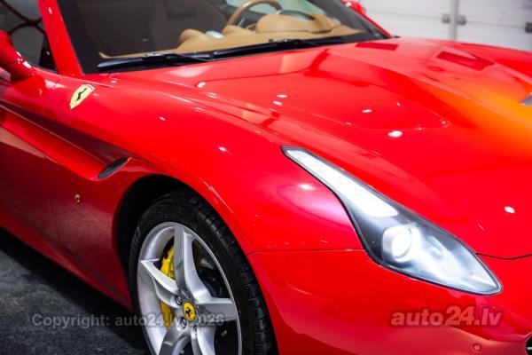 Sarkans Ferrari California 2015 Tallina, ar dzinēja tilpumu 3.90 L un nobraukumu 34 tūkst. km par 156198 €, foto 5 vietnē AUTOMOTO.COM.LV