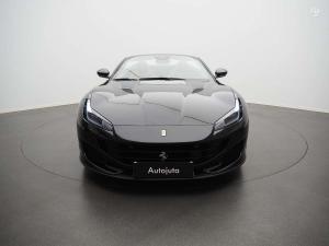 Black Ferrari Portofino 2020 in Vilnius, with an engine capacity of 3.86 L and mileage of 30 thousand km for 211750 €, photo 3 on AUTOMOTO.COM.LV
