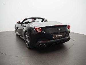 Black Ferrari Portofino 2020 in Vilnius, with an engine capacity of 3.86 L and mileage of 30 thousand km for 211750 €, photo 7 on AUTOMOTO.COM.LV