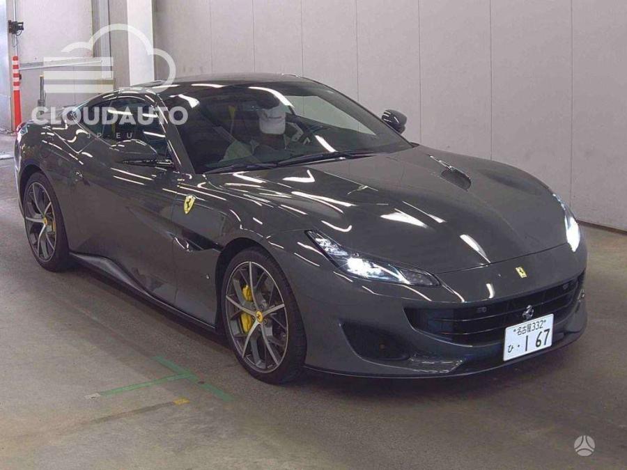 Grey Ferrari Portofino 2019 in Vilnius, with an engine capacity of 3.86 L and mileage of 13 thousand km for 180000 €, photo 1 on AUTOMOTO.COM.LV