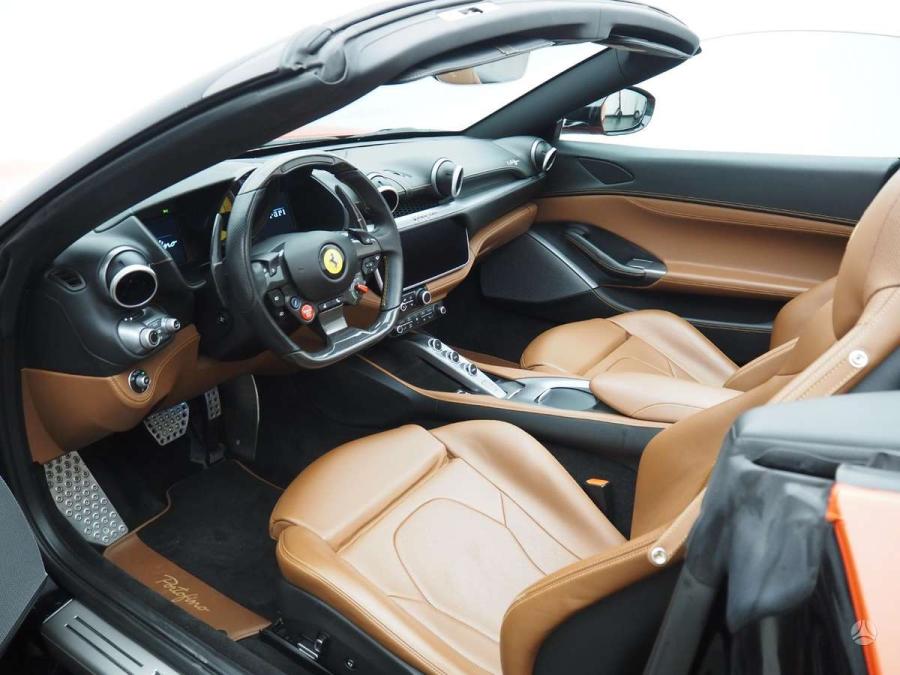 Sarkans Ferrari Portofino 2020 Viļņa, ar dzinēja tilpumu 3.86 L un nobraukumu 30 tūkst. km par 245388 €, foto 11 vietnē AUTOMOTO.COM.LV