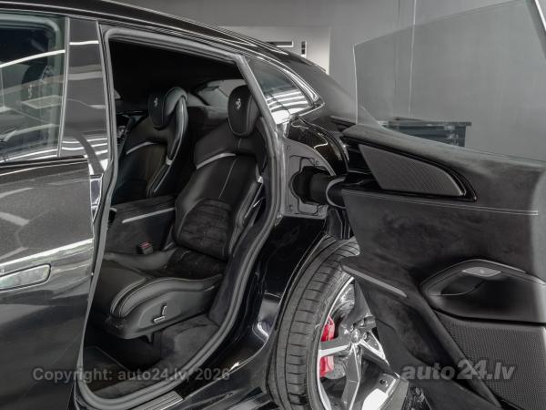 Black Ferrari Purosangue 2026 in Tallinn, with an engine capacity of 6.50 L and mileage of 0 thousand km for 562900 €, photo 8 on AUTOMOTO.COM.LV
