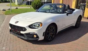 White Fiat 124 2017 in Siauliai, with an engine capacity of 1.40 L and mileage of 57 thousand km for 24900 €, photo  on AUTOMOTO.COM.LV