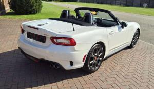 White Fiat 124 2017 in Siauliai, with an engine capacity of 1.40 L and mileage of 57 thousand km for 24900 €, photo 9 on AUTOMOTO.COM.LV