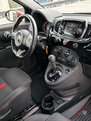 Черный Фиат 500 Abarth 2017 в Вильнюс, объемом двигателя 1.37 л и пробегом 61 тыс. км за 10500 €, фото 15 на AUTOMOTO.COM.LV