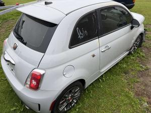 Pelēks Fiat 500 Abarth 2017 Klaipėda, ar dzinēja tilpumu 1.40 L un nobraukumu 66 tūkst. km par 3500 €, foto 5 vietnē AUTOMOTO.COM.LV